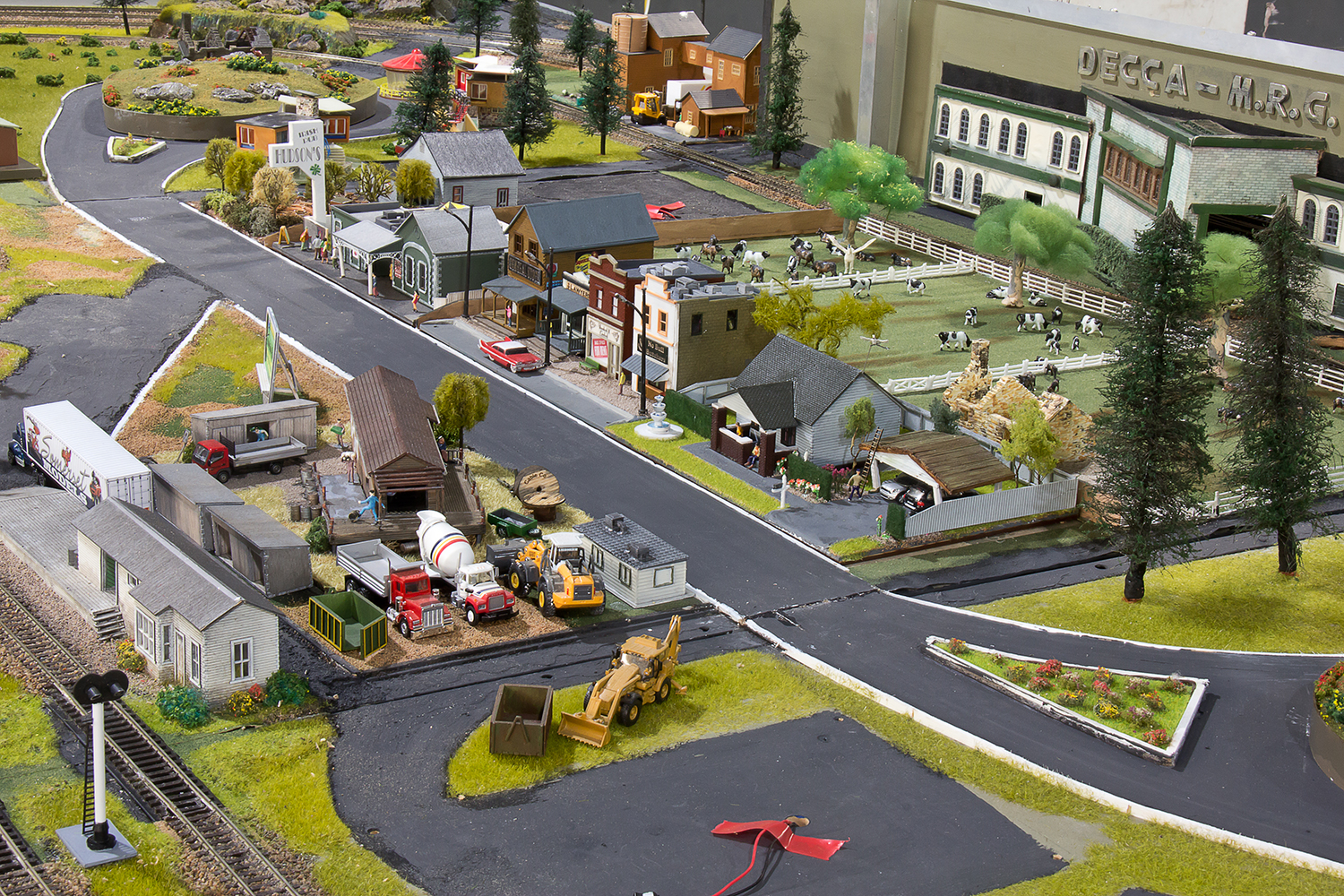 Calling all train enthusiasts for the Adelaide Model Railway Show ...