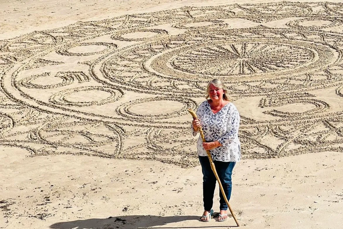 The art of beach mandalas with Sue Norman - FIFTY+SA